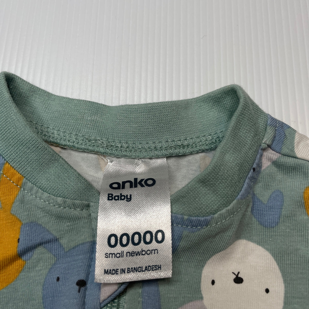 Anko, stretchy zip romper, rabbits, EUC, size 00000, – DaisyChainClothing